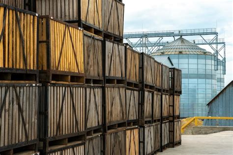 Premium Photo Rows Of Wooden Crates Crates And Pallets For Storing And Transporting Fruits And