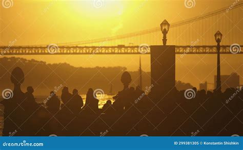 Silhouette Of People Walking On Promenade At Sunset Stock Video Video Of Landmark Reflection