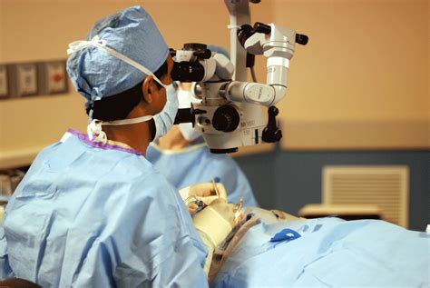 DuPage Ophthalmology Cataract Surgery
