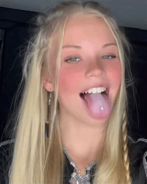 Mia Kim Rfeticheemlinguas