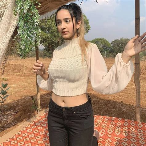 Indian Hot And Beautiful Models에 있는 Indian Models님의 핀