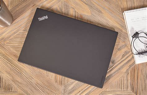 Lenovo Thinkpad X Carbon Th Gen Review Benchmarks And Specs Laptop Mag