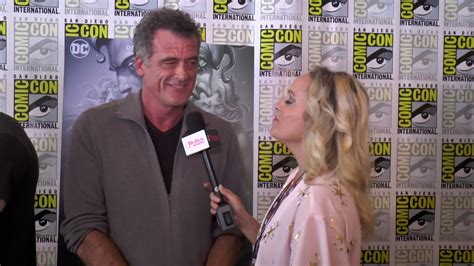 Bruce Thomas Batman Hush Comic Con The Pulse Youtube