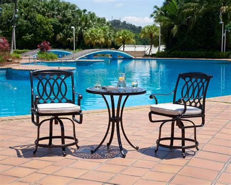 Bistro Set Inside At Holly Standley Blog