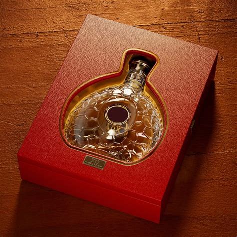 Custom Printed Pu Leather Packaging Boxes Navigator Glass