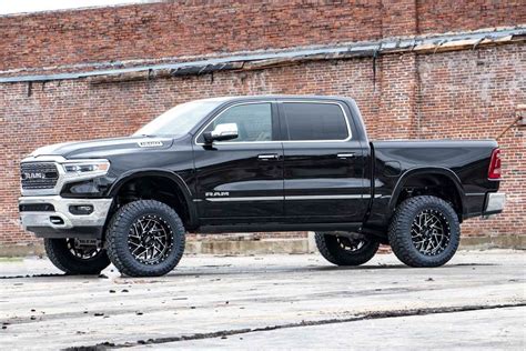 Lifted 2022 Dodge Ram