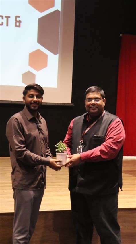 Placements Dsa Codingjourney Problemsolving Growthmindset