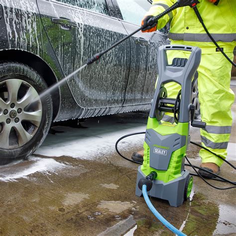 Pressure Washers Buying Guide