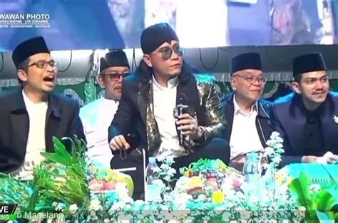 Kiai Usman Ali Salman Juga Dikecam Netizen, Ikut Tertawakan Hinaan Gus Miftah ke Pedagang Es Teh ...
