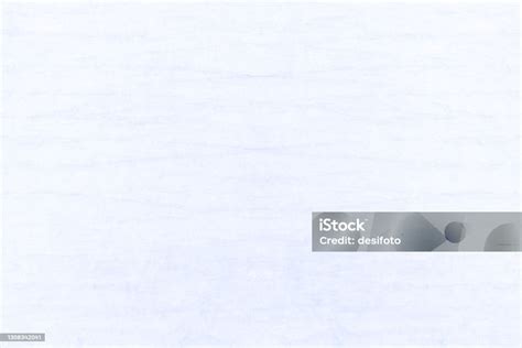 매우 밝은 하늘 파란색 또는 퇴색 흰색 색 나무 미묘한 줄무늬 질감 빈 빈 대리석 효과 수평 벡터 배경 패턴에 대한 스톡 벡터 아트 및 기타 이미지 Istock