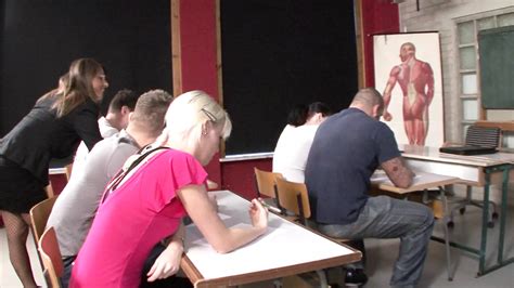 In Einer Deutschen Schule Kannst Du Ficken Wo Und Mit Wem Du Willst Teilen XHamster