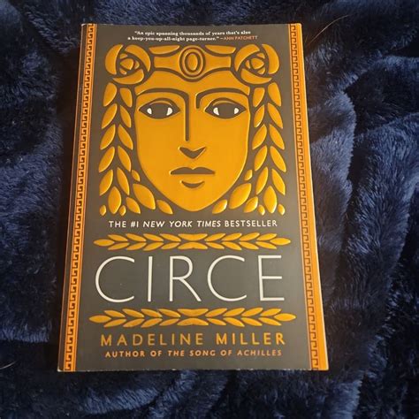 Circe By Madeline Miller Paperback Pangobooks