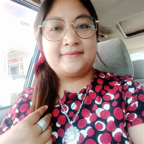 ကျိုက်ထိုသူလေးမမခိုင်