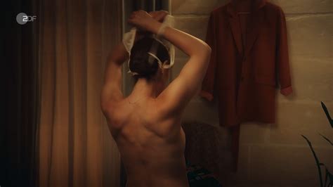 Nude Video Celebs Movie Ein Sommer Auf Malta