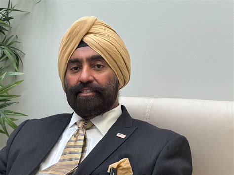 ਸਿੱਖਸ ਆਫ ਅਮਰੀਕਾ ਦੇ ਮੁਖੀ ਜਸਦੀਪ ਸਿੰਘ ਦਾ ਕਹਿਣਾ ਸਾਡੇ ਭਾਈਚਾਰੇ ਵਿੱਚ ਟਰੰਪ ਲਈ ਸਮਰਥਨ ਵਧਿਆ ਹੈ