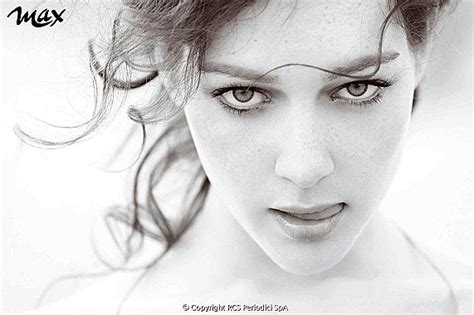 Famous Beauty Cristiana Capotondi Sexy E Hot Per Max