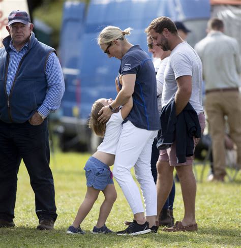 Photo Zara Tindall Mia Grace Tindall Zara Tindall Participe à La