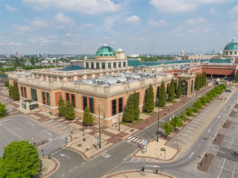 Trafford Centre Reveals New Programme Retail Leisure International