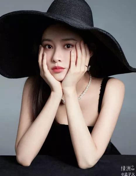 Мэн Цзыи Meng Zoey 孟子义 Азияпоиск Дорамы фильмы и музыка Азии