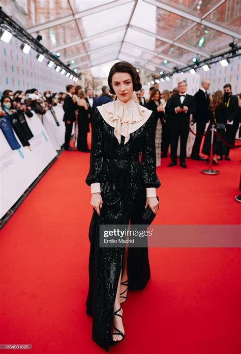 Ella Purnell Feet Pics Sexy Feets Celeb Feets