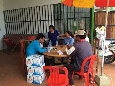 ក្រុមចោរប្រុសស្រីបួននាក់ ប្រើល្បិចទិញទឹកបន្លំចូលលួចលុយផ្ទះវីងវេលុយ ជិត៥០០០ដុល្លារ