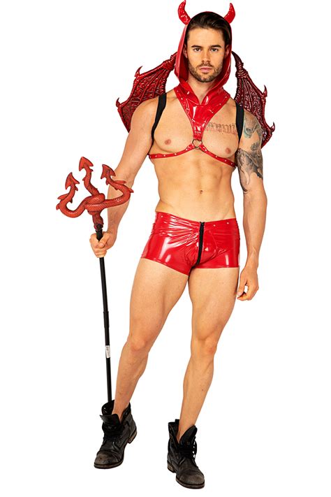 Best Mens Costume 2021 At Seth Darcy Irvine Blog