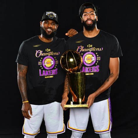 湖人总冠军t恤现场版戴维斯ad浓眉哥3号詹姆斯短袖23号半袖篮球虎窝淘