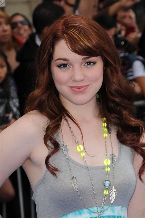 Jennifer Stone