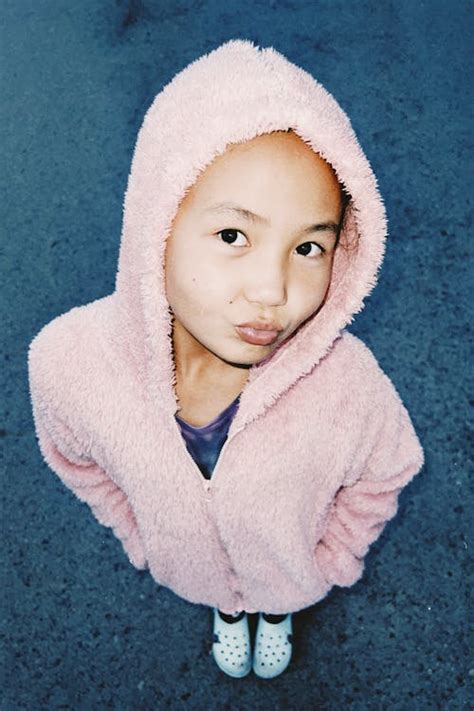 Telegraphgirl Photos Download The Best Free Telegraphgirl Stock