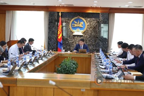 ЗГ Эрдэнэбүрэнгийн УЦС ын төслийн ажлыг удаашруулсан Ховд аймгийн Засаг даргыг огцрууллаа