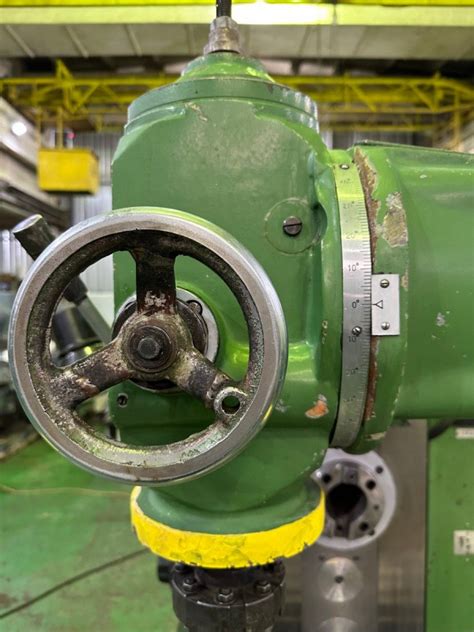 УФ 320 Широкоуниверсальный фрезерный станок аналог 6к82ш 6т82ш купить б у в Королеве по цене