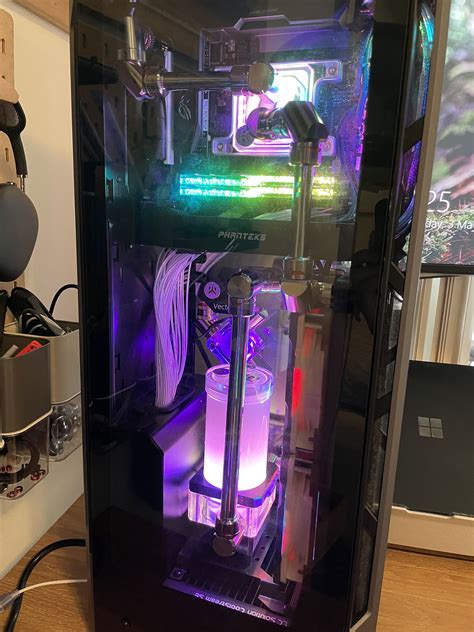 Phanteks Shift X Custom Loop » builds.gg