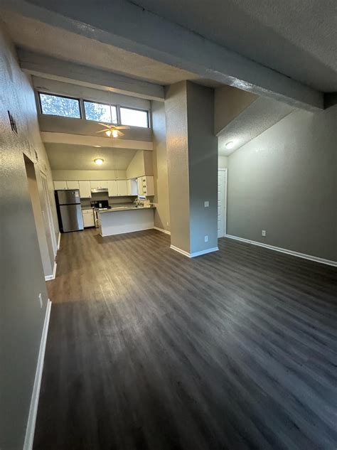 Cedar Ridge Apartments And Townhomes