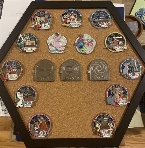 Epcot 40 Pins R Disneypins