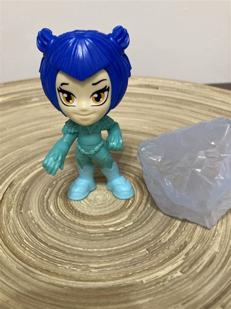 Играчка от Kinder Surprise Maxi яйце 100 Gr гр София Център • Olx Bg