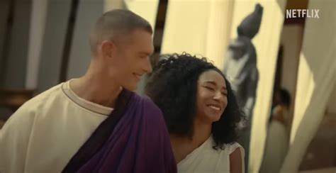 클레오파트라가 흑인이라니 넷플릭스 블랙워싱 논란 아시아경제