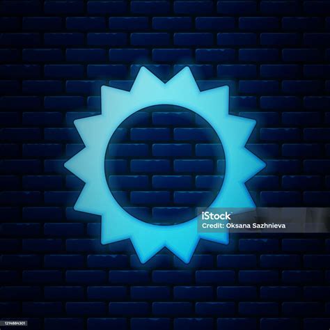 벽돌 벽 배경에 격리 빛나는 네온 태양 아이콘입니다 여름 기호입니다 좋은 화창한 날입니다 벡터 일러스트레이션 0명에 대한 스톡 벡터 아트 및 기타 이미지 Istock