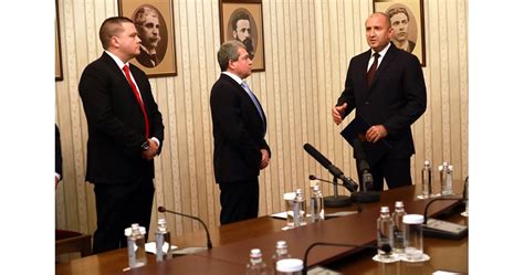 ИТН започва днес консултации за кабинет първо с независимите депутати