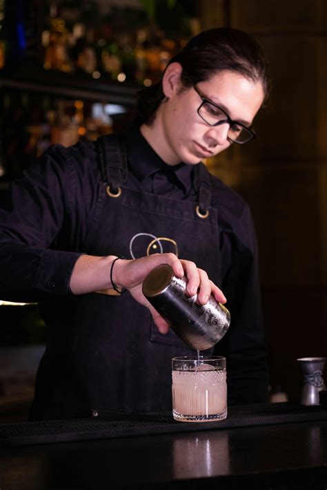 Cocktail Bartender Photos Download The Best Free Cocktail Bartender