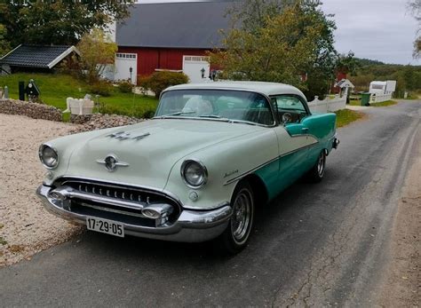 Oldsmobile 98 Holiday Coupe 1955