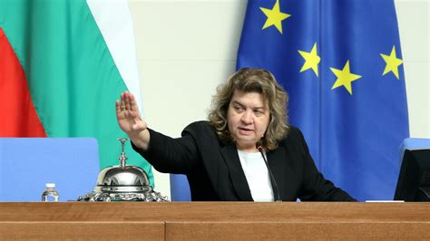 Киселова за вота на недоверие на „Възраждане“ Опит за злоупотреба с процедурата Nova