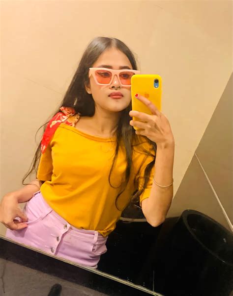 Chaturthi Sorted💛🧡💙29th Oindrila Chakraborty