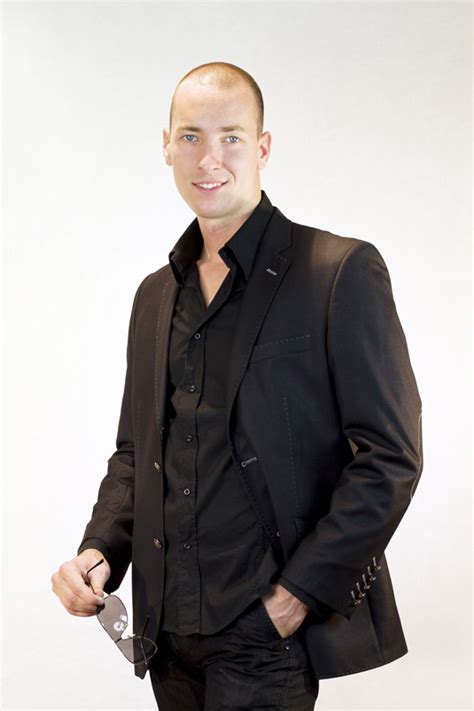 Classify Crazy Serbian Pop Artist Borivoj Grujicic