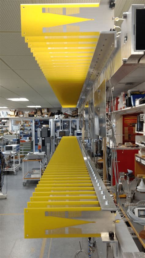 side view of a 128 element massive array of vivaldi horn antennas