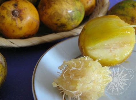 Manzanas De Oro Jobos Delicious Puerto Rican Fruit