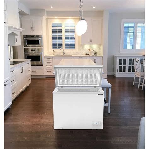 Frigidaire 10 3 Cu Ft Chest Freezer Home And Office Supplies On Sale