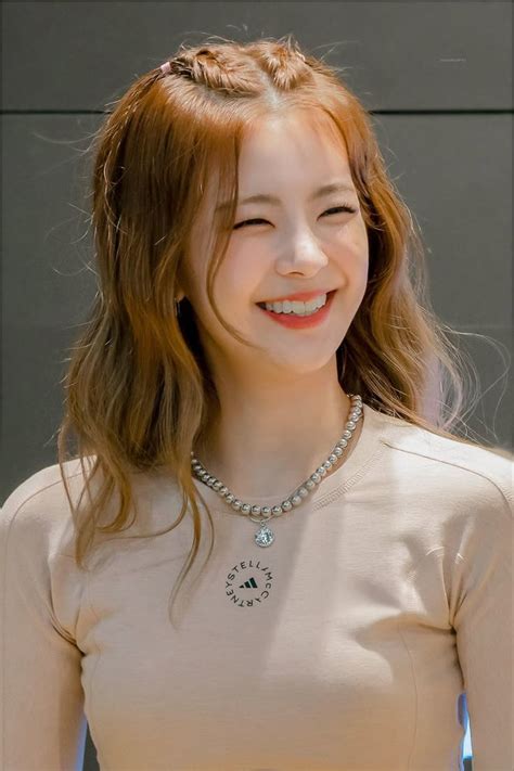 Lia Itzy Smile Princess Lia Itzy Lia