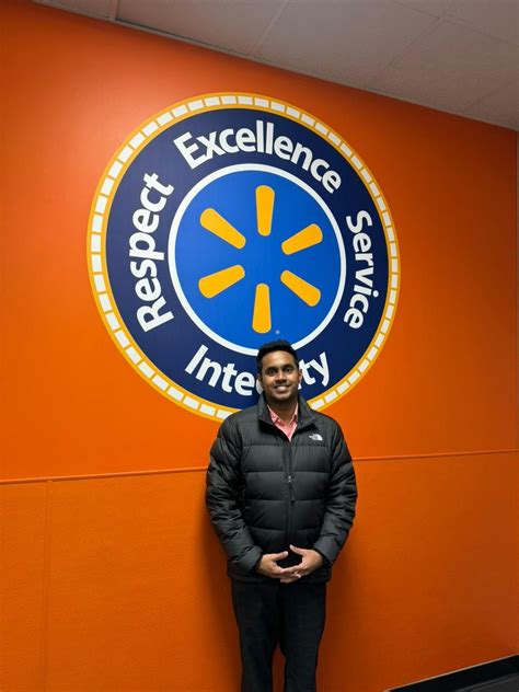 Dr Thiwanka De Fonseka On Linkedin Today I Had The Honor Of Meeting With The Walmart