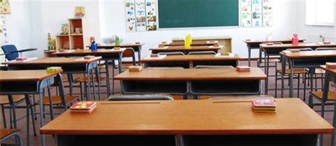 10 хүртэлх насны хүүхэдтэй төрийн байгууллагад ажилладаг эцэг эхчүүдийг