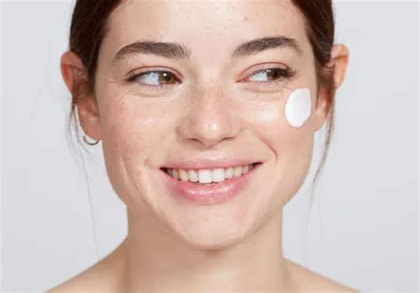 Psa Please Cease Utilizing Toothpaste As A Spot Remedy The Dreamworldwide